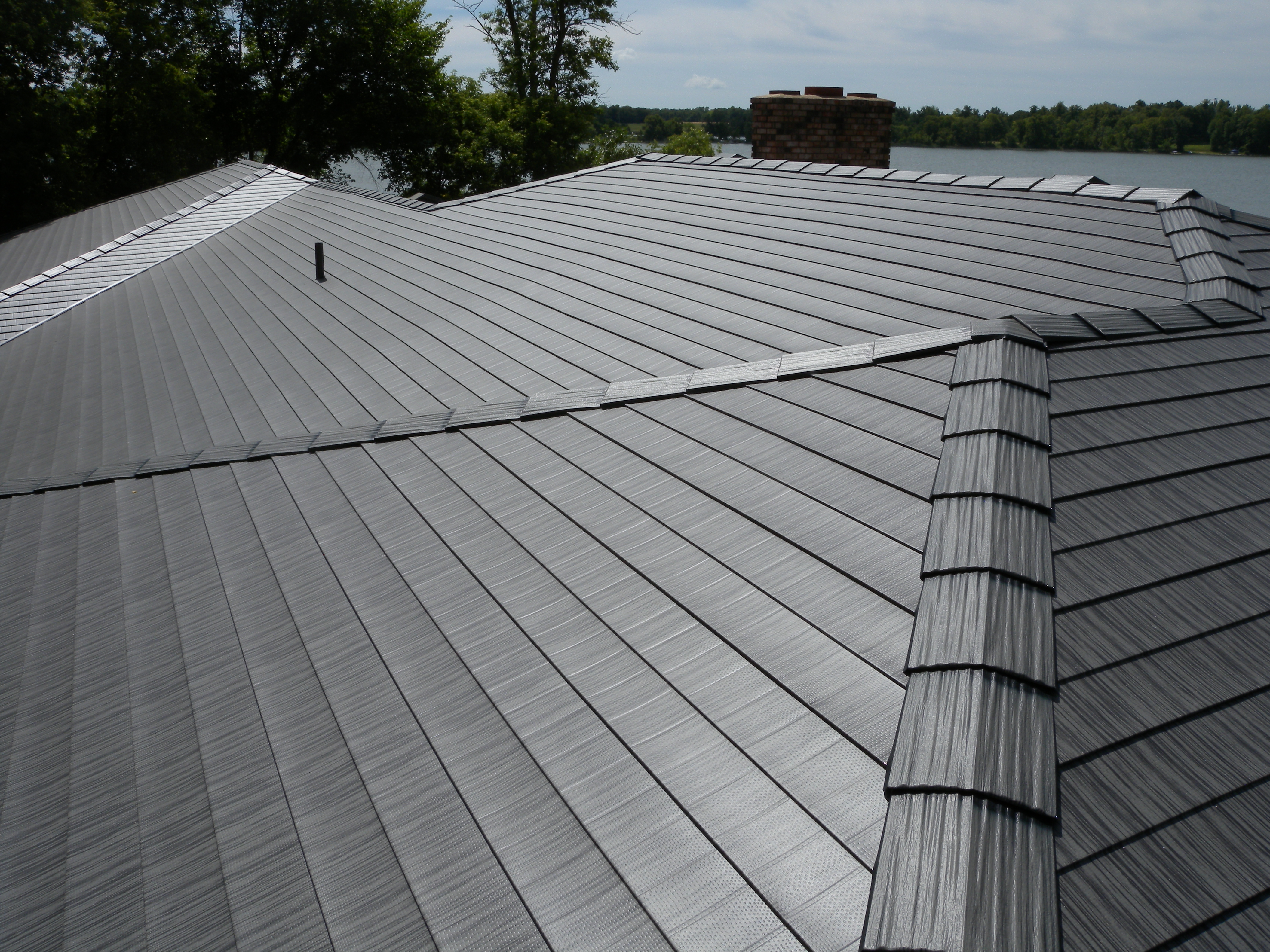 Seamless Metal Roofing Installation